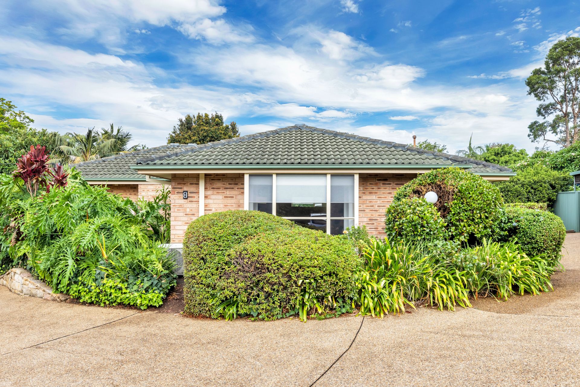 Real Estate For Sale - 8/18 Willow Crescent - Ryde , NSW