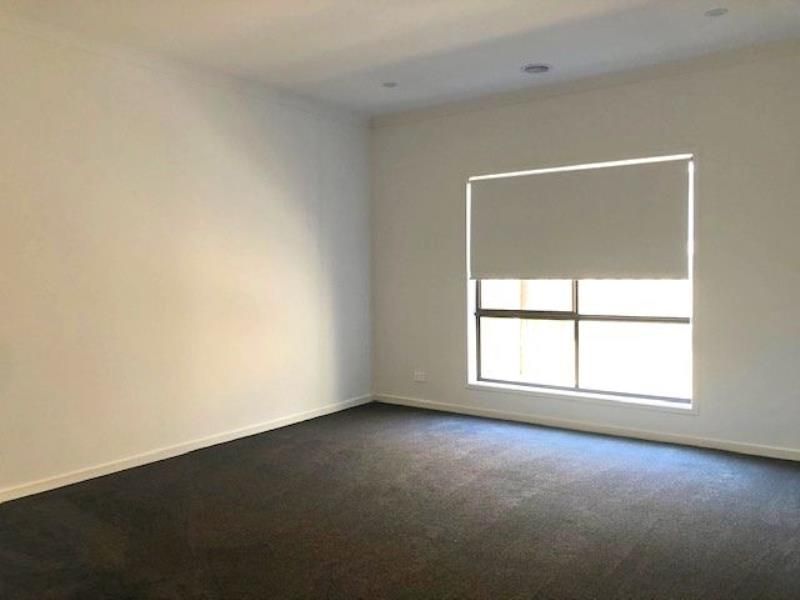 134 Stonehill Drive, Maddingley | Sweeney Estate Agents