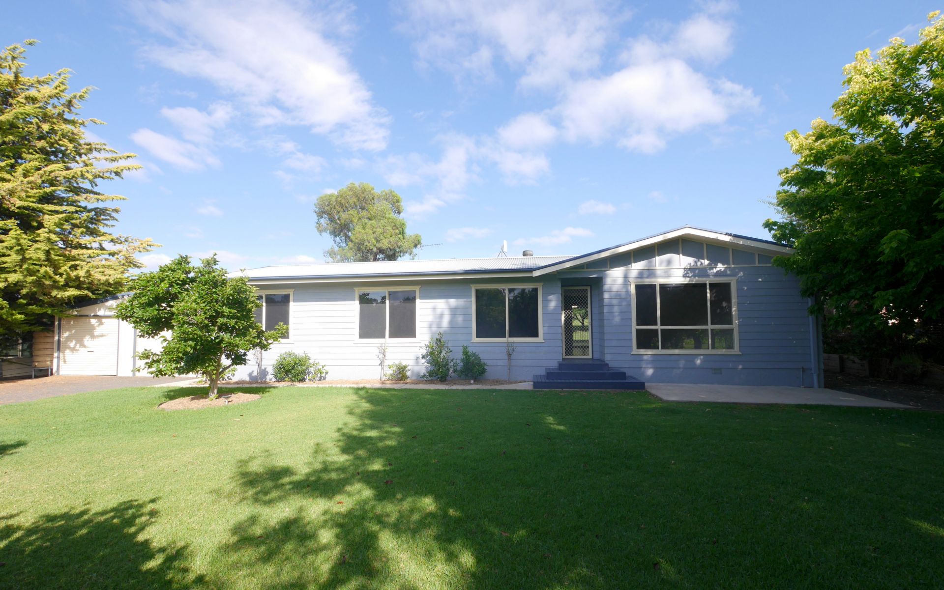 54 Dawson Drive, COWRA | Real Estate