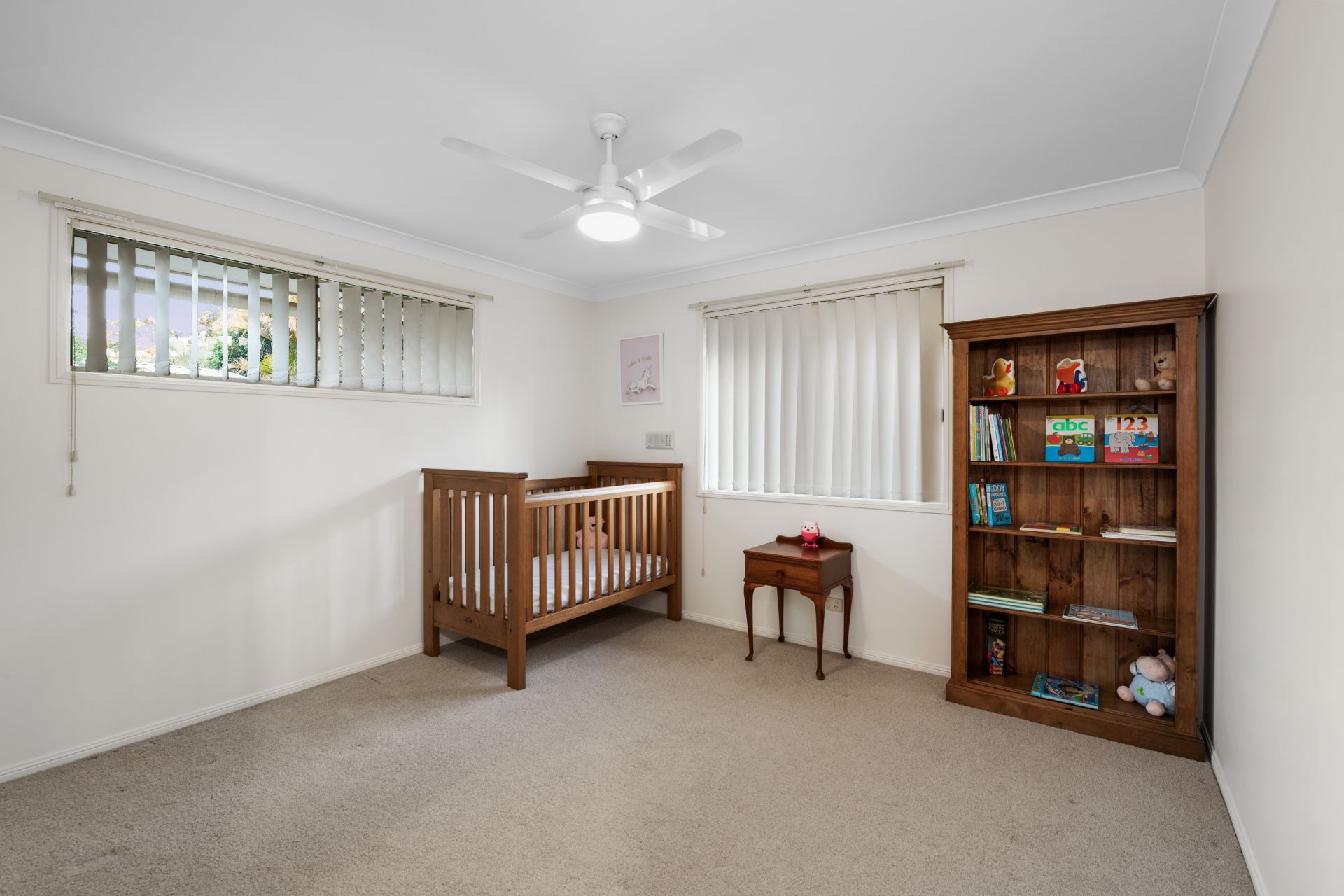 Real Estate For Sale - 26 Chelsea Crescent - Bridgeman Downs , QLD