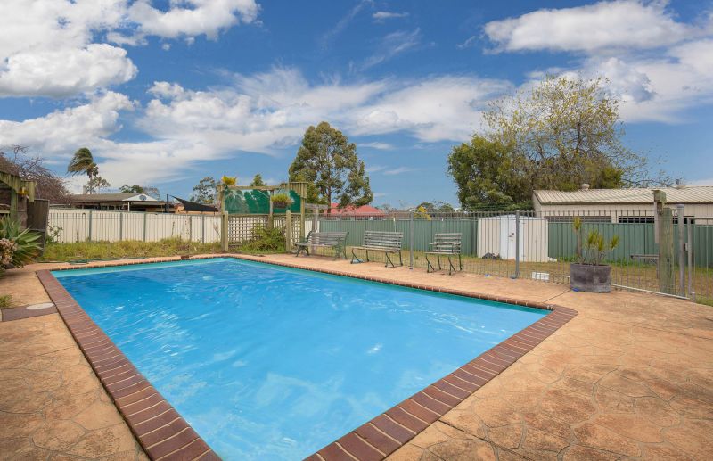 Real Estate For Sale - 4 Lofty Place - Ruse , NSW