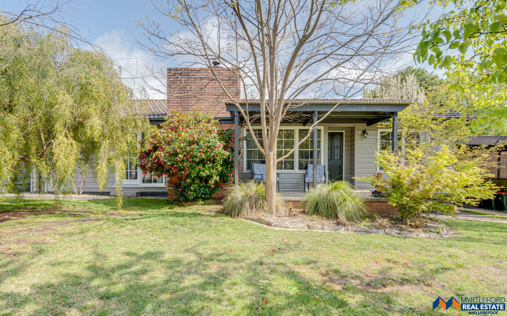 15 Bird Avenue, MYRTLEFORD | Myrtleford RE