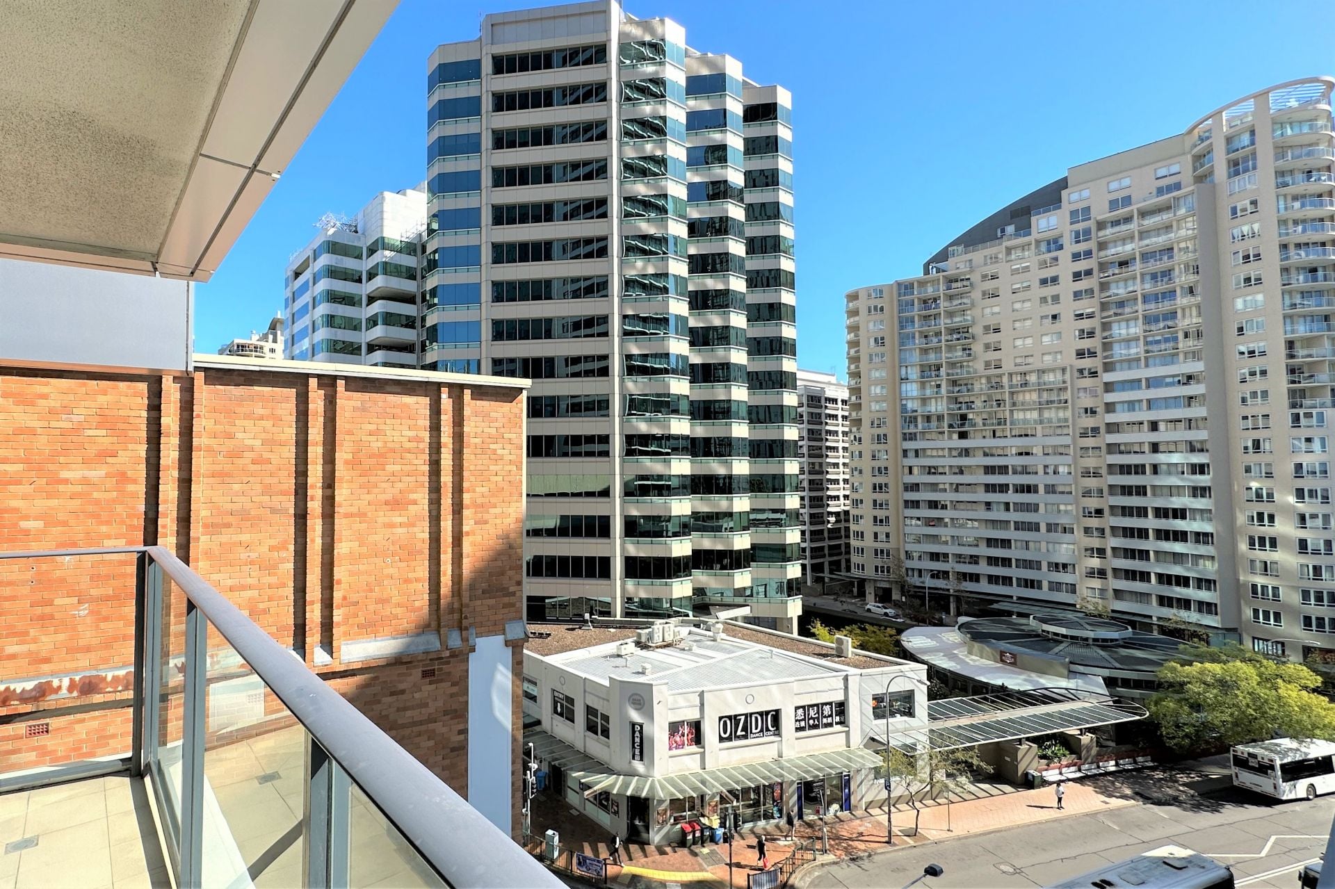 801/438 Victoria Avenue, Chatswood | Golden Peak Property