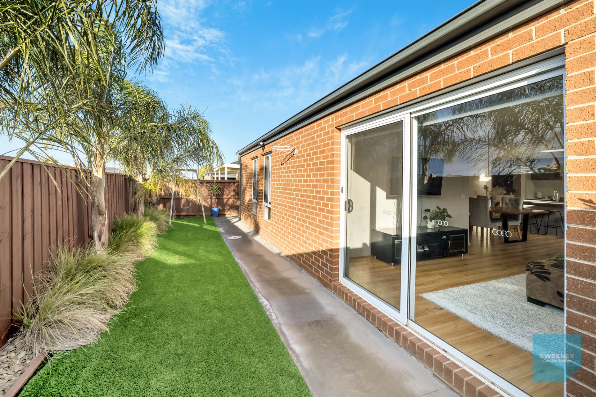 6 Annecy Boulevard, FRASER RISE | Sweeney Estate Agents