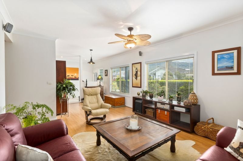 Real Estate For Sale - 21 Maxwell Street - Fairy Meadow , NSW