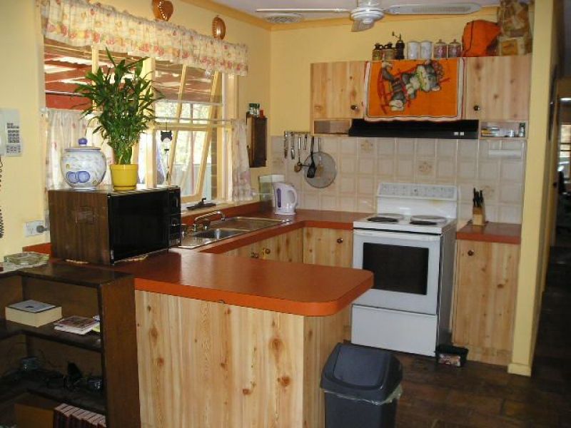 Real Estate For Sale - 38 Fenton Crescent - Minto , NSW