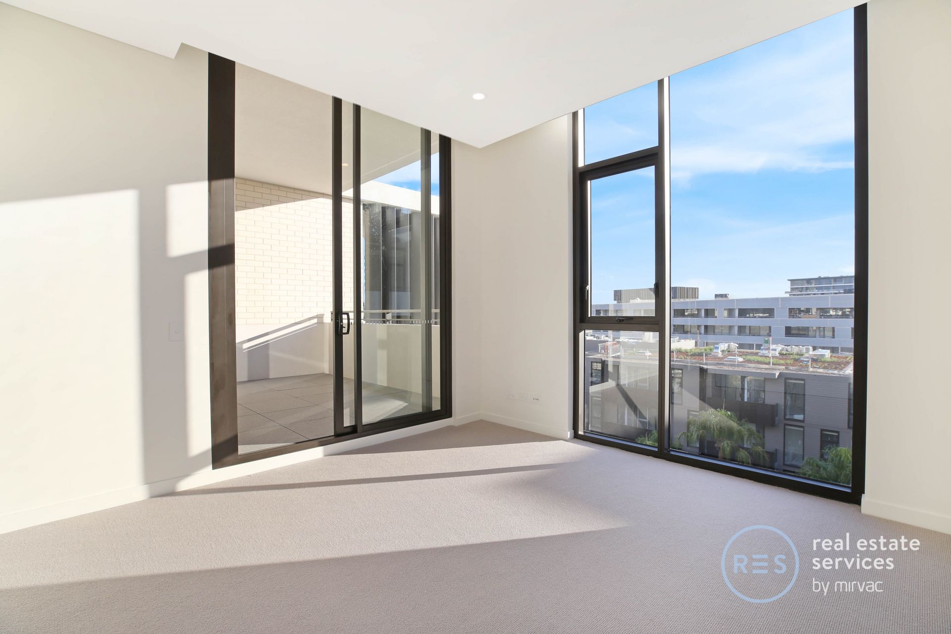 3706/5 Gadigal Avenue, Waterloo | Real Estate Services by Mirvac