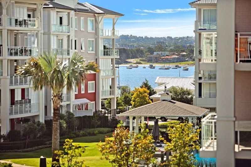 Real Estate For Sale - 34/1 Rosewater Circuit - Breakfast Point , NSW