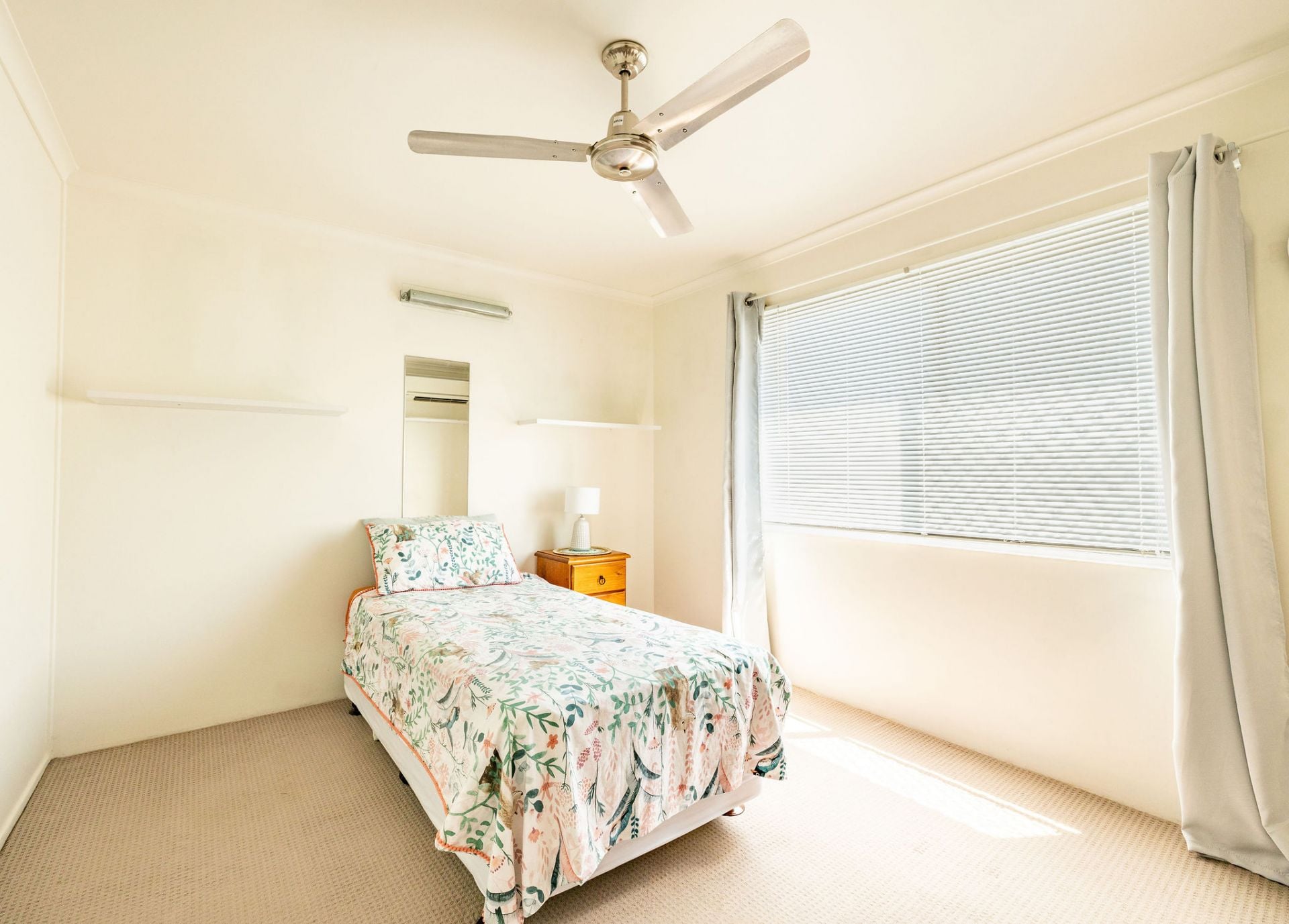21/11 Island Drive, Cannonvale | Taylors Property Specialists