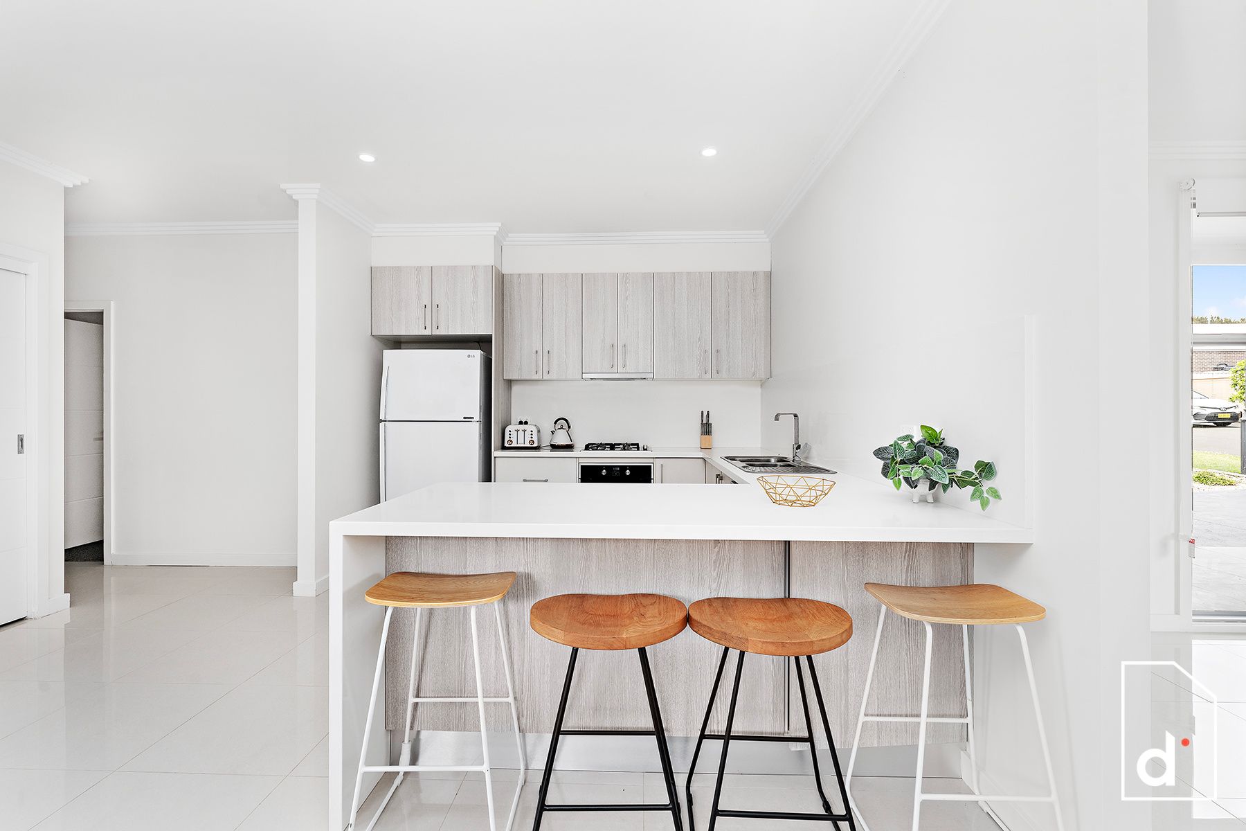 Sold property: $1100000 for 2 The Farm Way - Shell Cove , NSW 2529