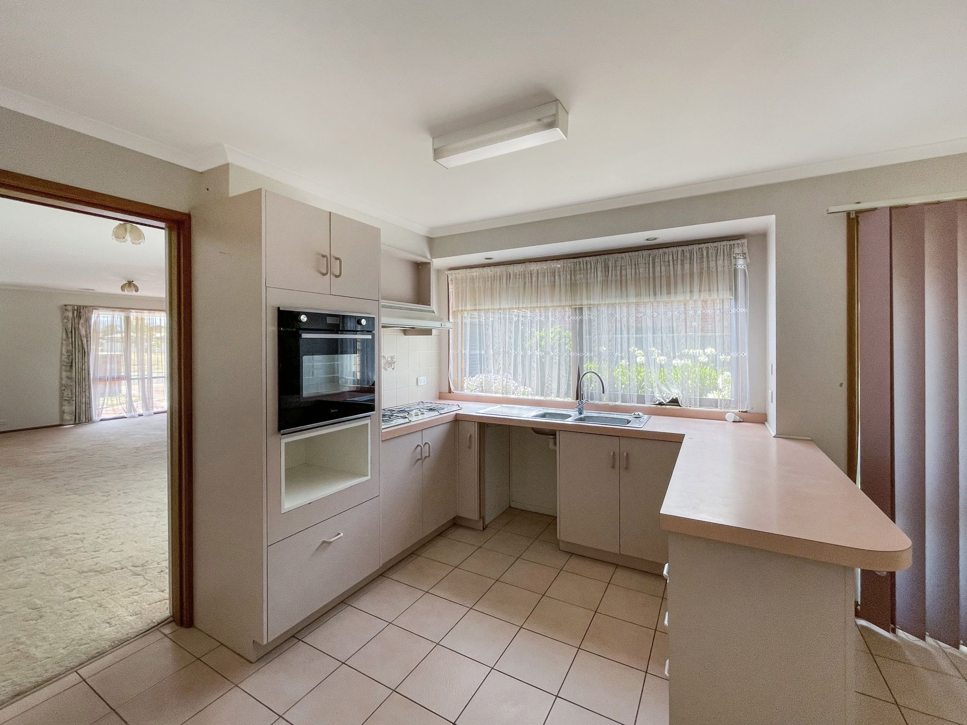 12 Redford Drive, Wendouree | Ballarat Real Estate Pty Ltd