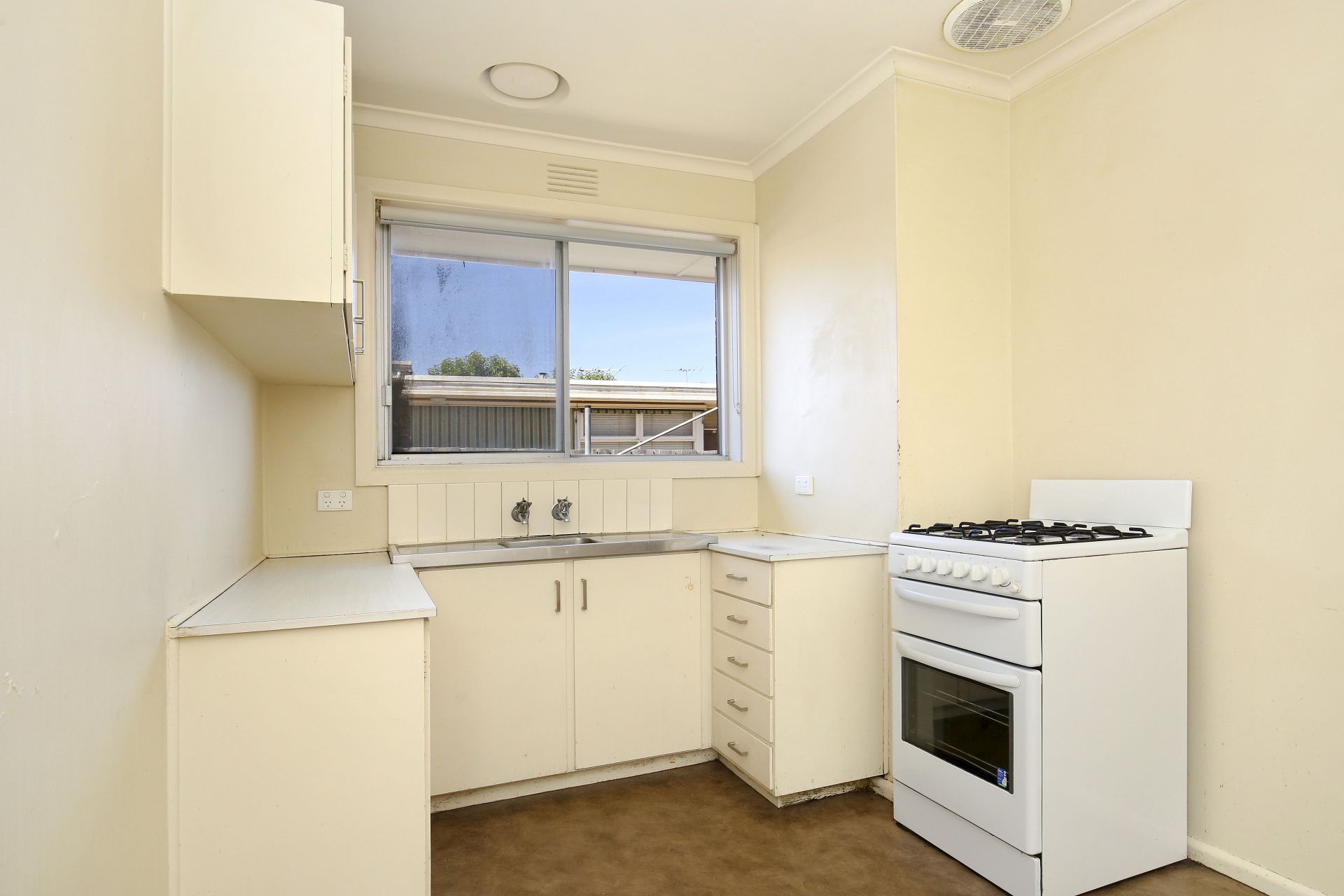 Real Estate For Lease - 6/26 George Street - Reservoir , VIC