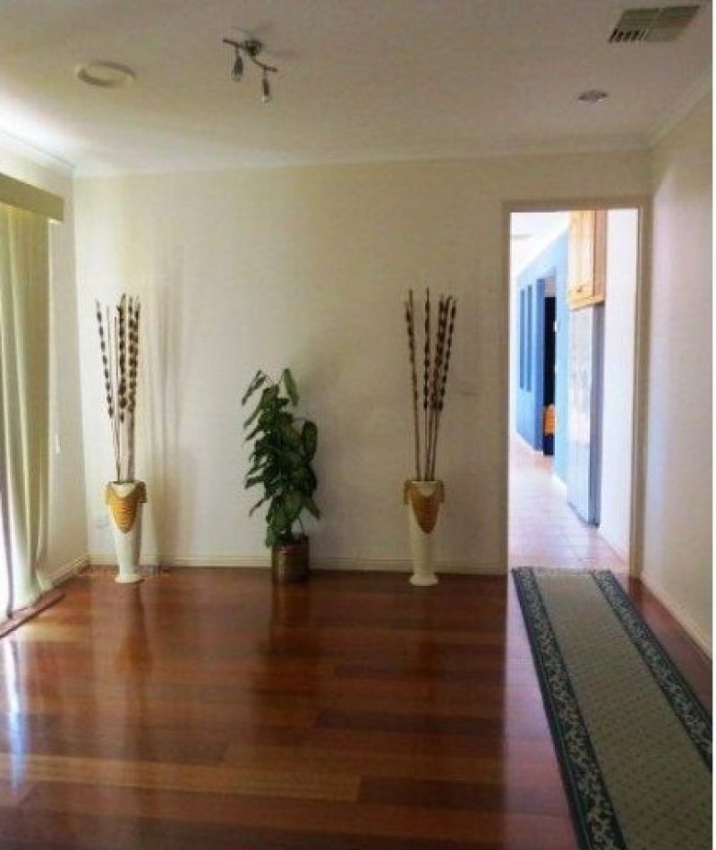 8 Wenden Court, BURNSIDE | Sweeney Estate Agents