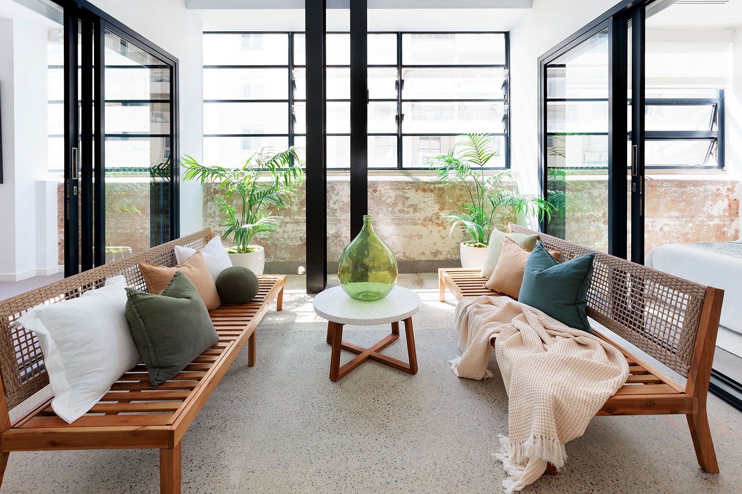 Real Estate For Sale - 702/46-48 Riley Street - Woolloomooloo , NSW