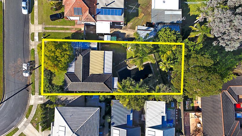 Real Estate For Sale - 14 Dan Street - Campbelltown , NSW