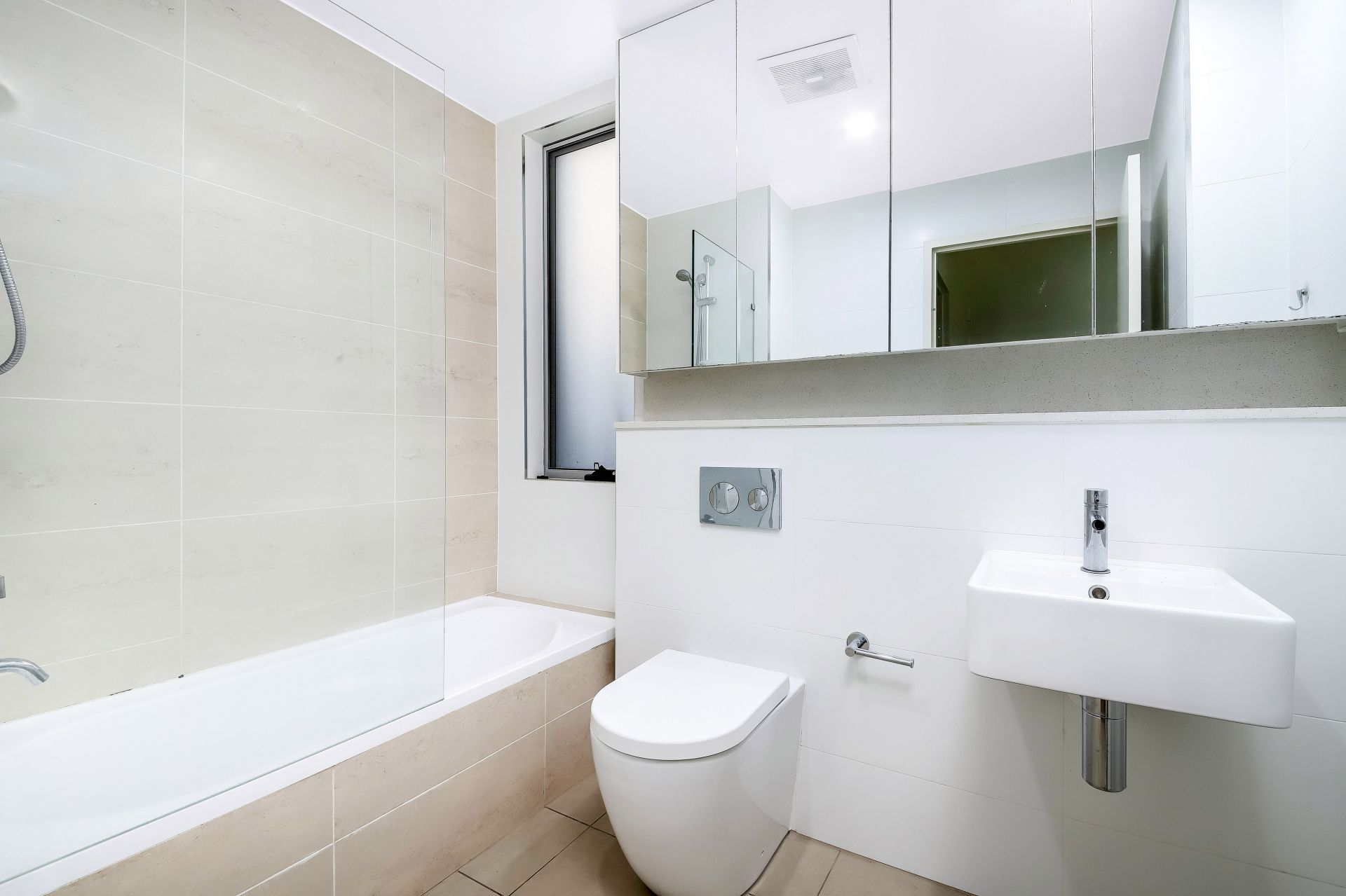 Real Estate For Lease - 42/2-8 Belair Close - Hornsby , NSW