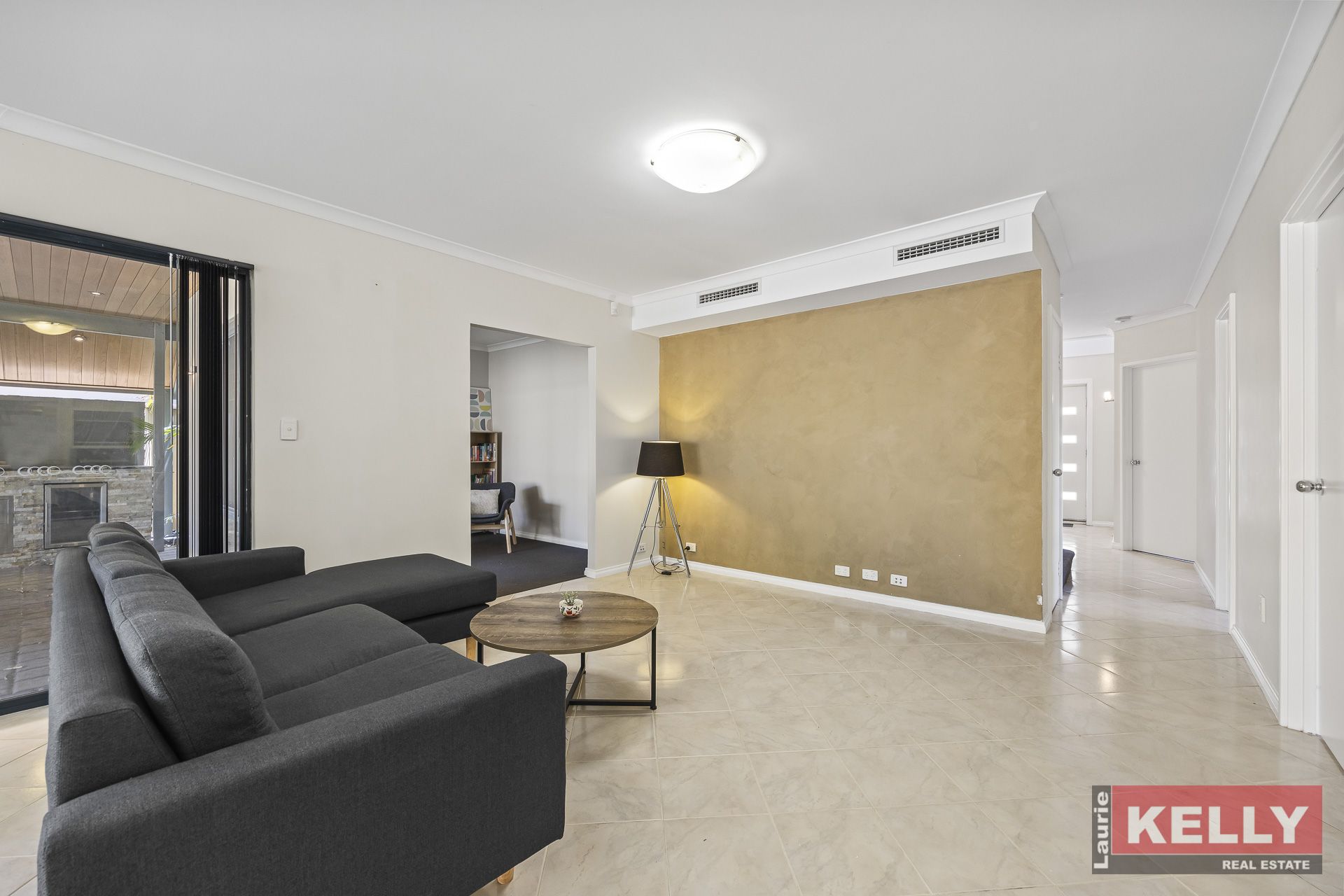 44 McGuigan Circle, Redcliffe | Laurie Kelly Real Estate