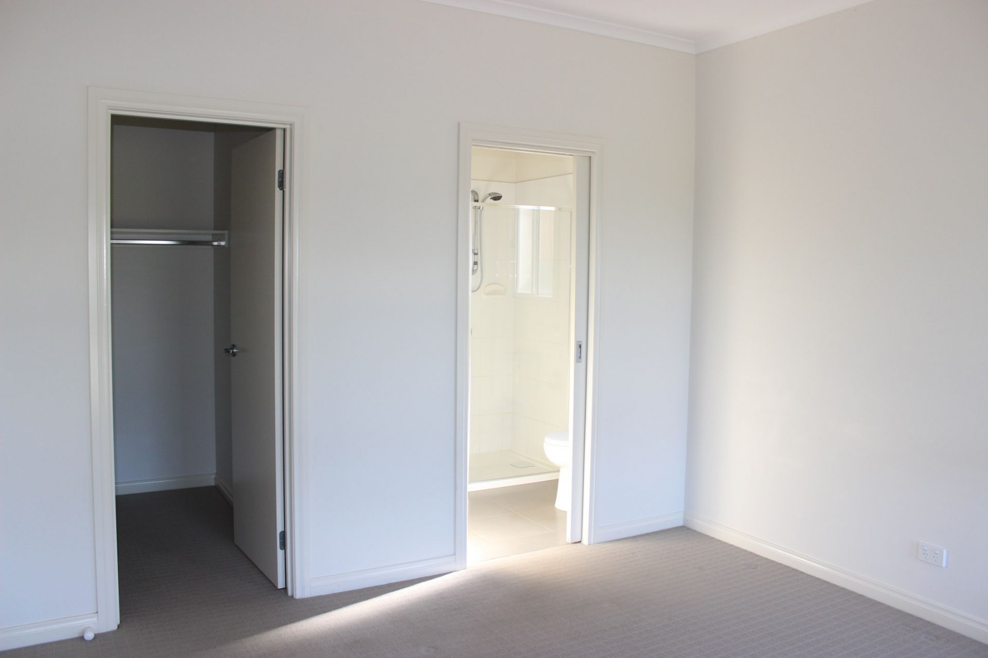 10 Munro Drive, WYNDHAM VALE | Sweeney Estate Agents