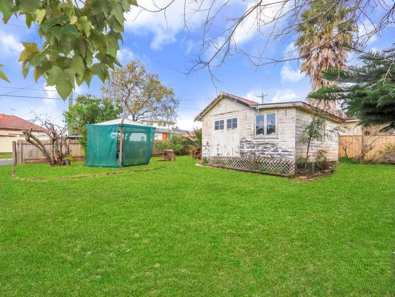 Real Estate For Lease - 52 Hammers Road - Northmead , NSW