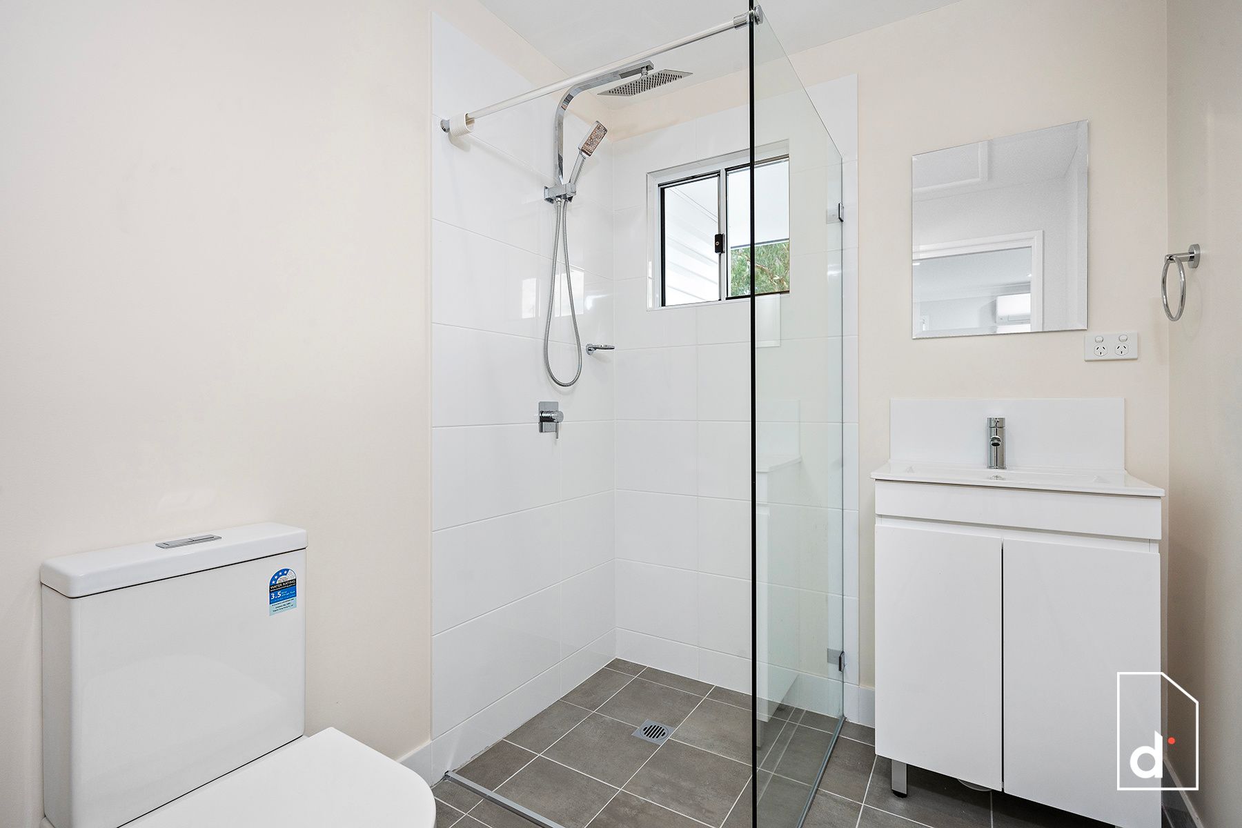 Real Estate For Lease - 4B Windang Road - Primbee , NSW