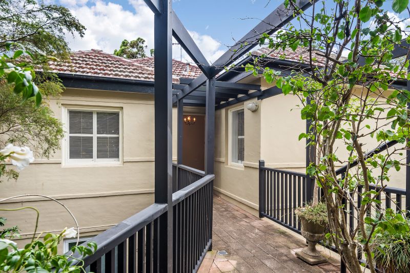 Real Estate For Sale - 2/6 Alan Street - Cammeray , NSW