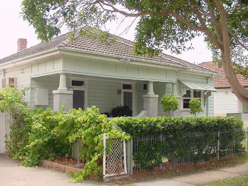 15 Portland Place, NEW LAMBTON | Robinson Property