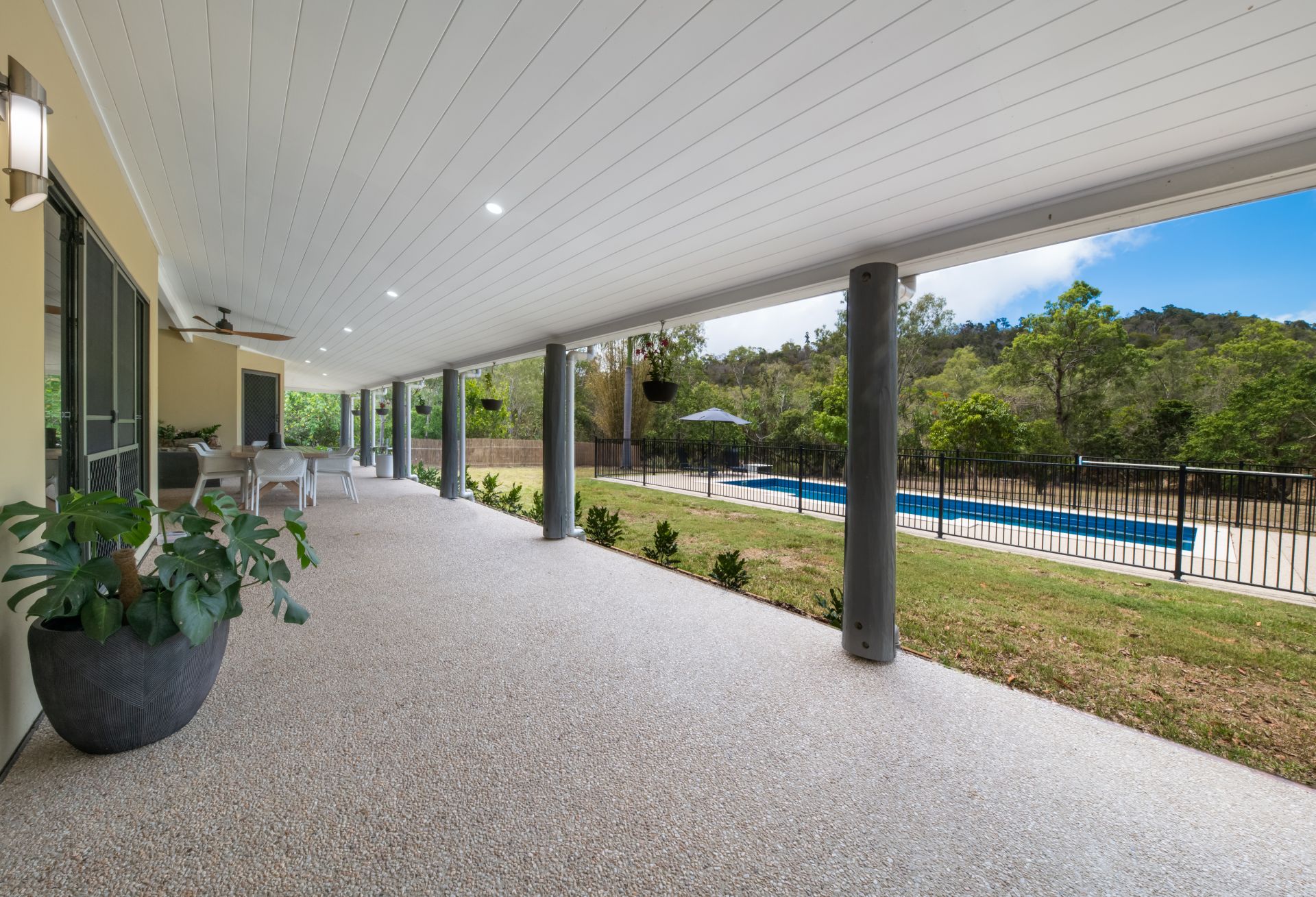 368 Paluma Road, Woodwark | Taylors Property Specialists