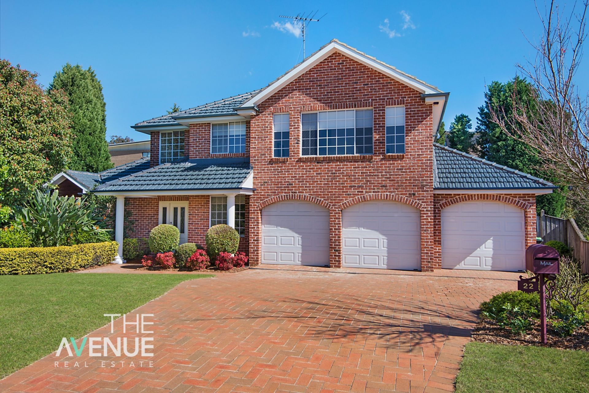 22 Lakeview Close, Norwest | The Avenue Real Estate