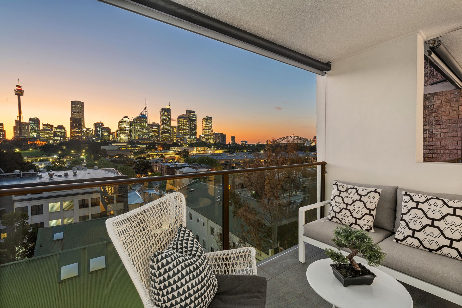 1007/73 Victoria Street, Potts Point | Laing Real Estate