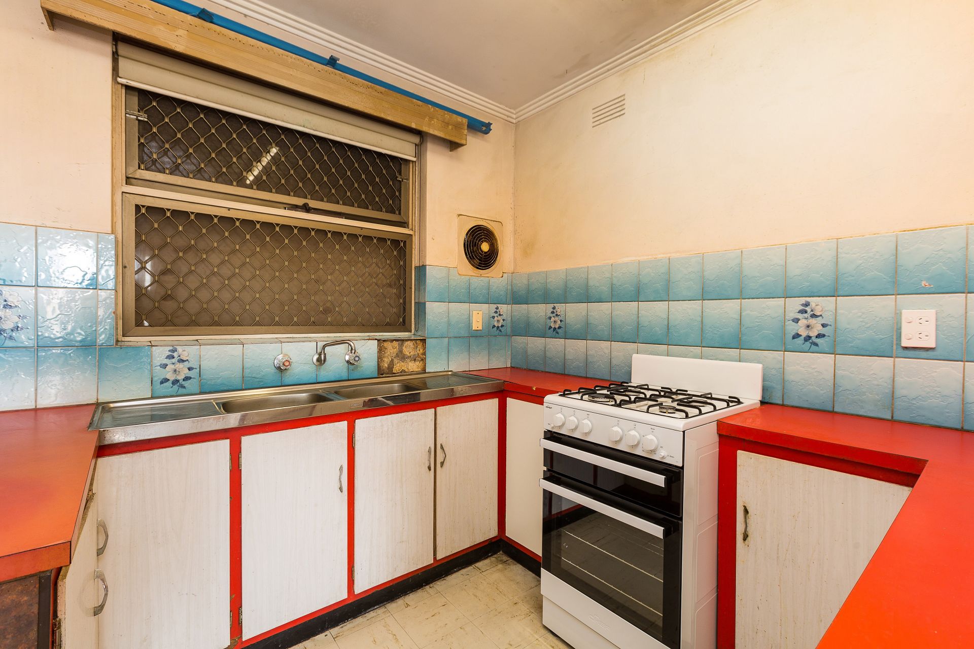 16/204 Ballarat Road, Footscray | Sweeney Estate Agents