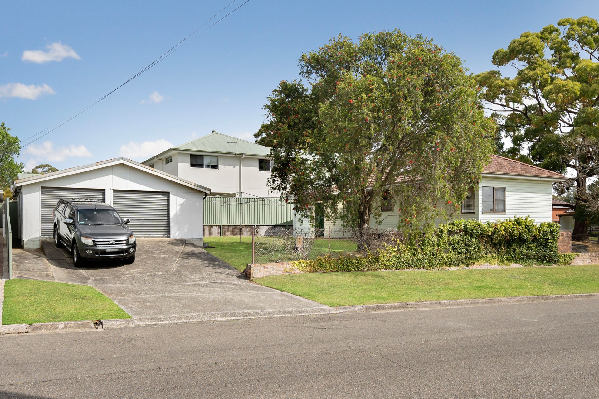 Real Estate For Sale - 130 Ridge Road - Engadine , NSW