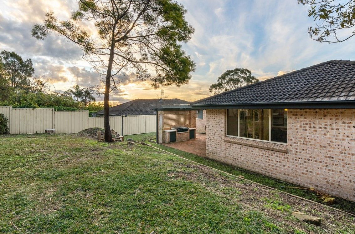 Real Estate For Lease - 25 Conroy Crescent - Kariong , NSW
