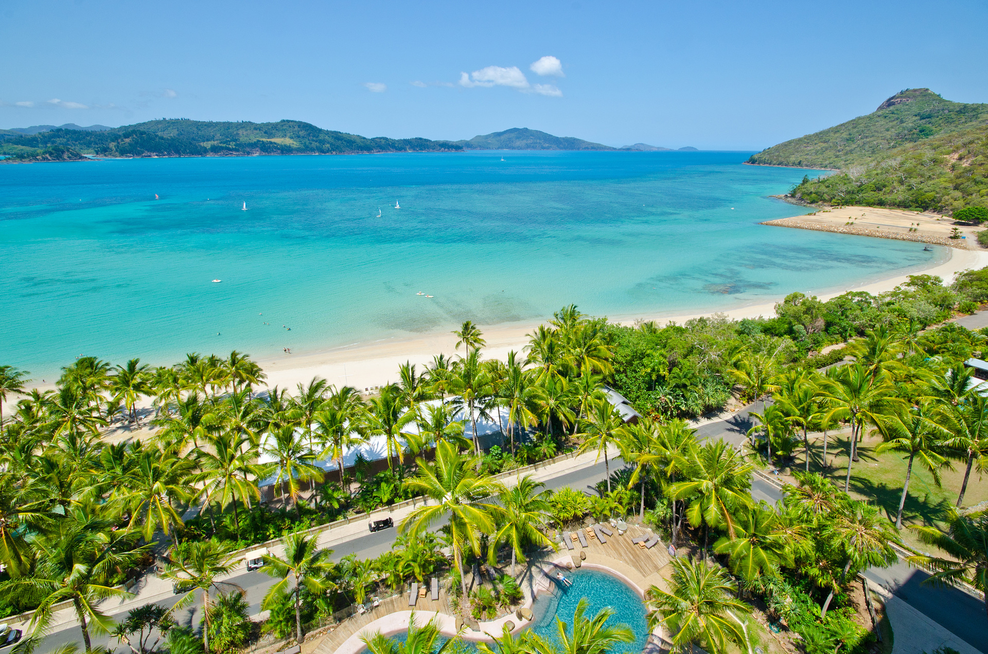 CB1004/Whitsunday Apartment Resort Drive , HAMILTON ISLAND | Hamilton ...