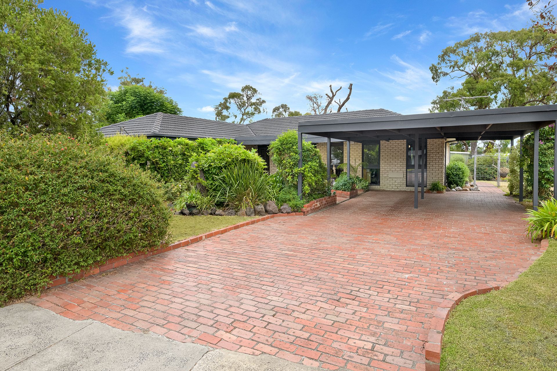 10-11 Timbertop Court, Frankston North | OBrien Real Estate