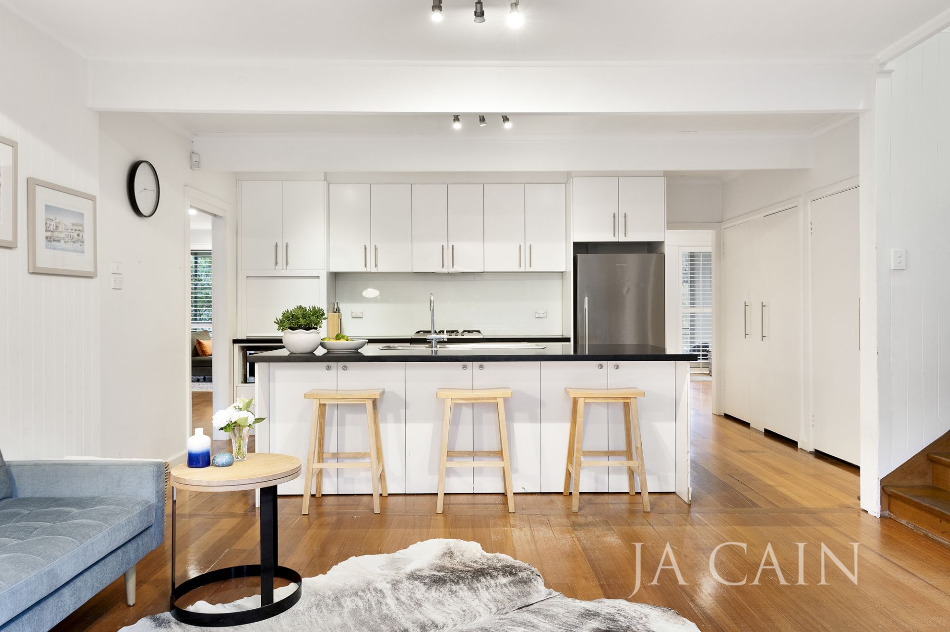 17 Van Ness Avenue, Glen Iris | JA CAIN Real Estate