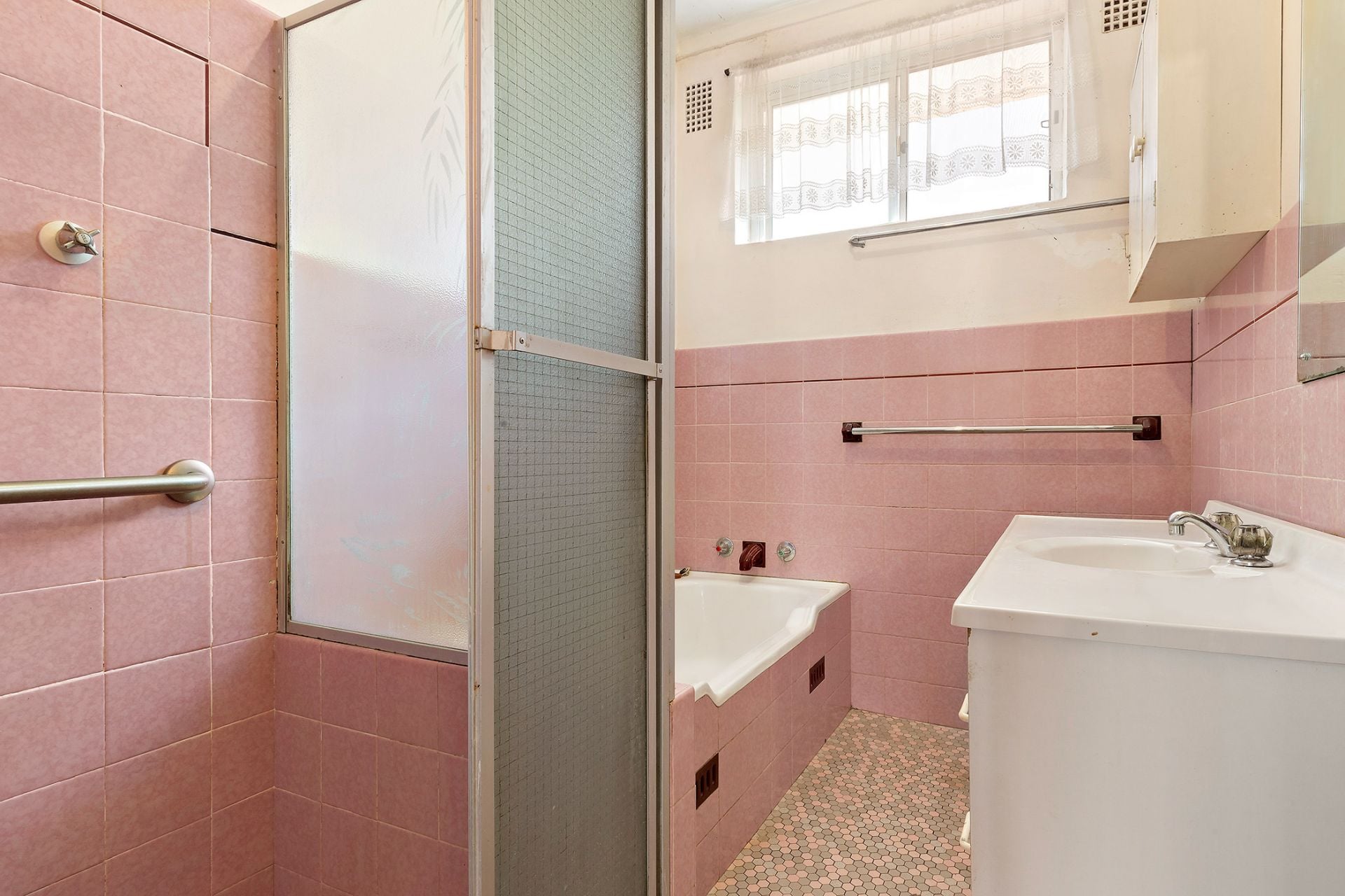 Real Estate For Sale 126 Hillcrest Avenue Hurstville Grove NSW