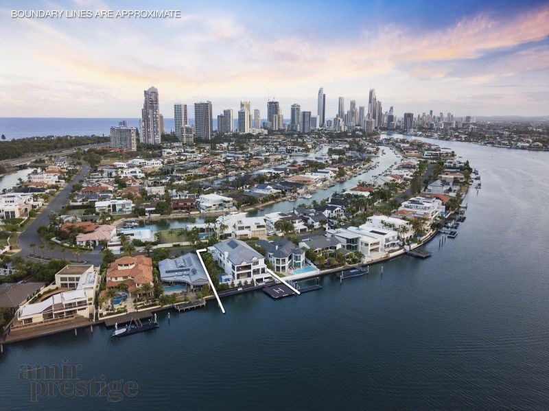 101 Commodore Drive, PARADISE WATERS | Amir Prestige Group