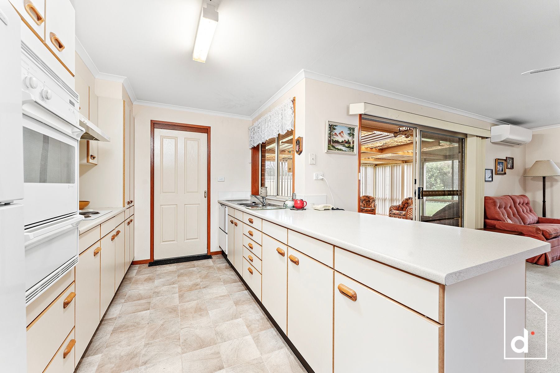Sold property: $1850000 for 5 Mary Callaghan Crescent - Woonona , NSW 2517