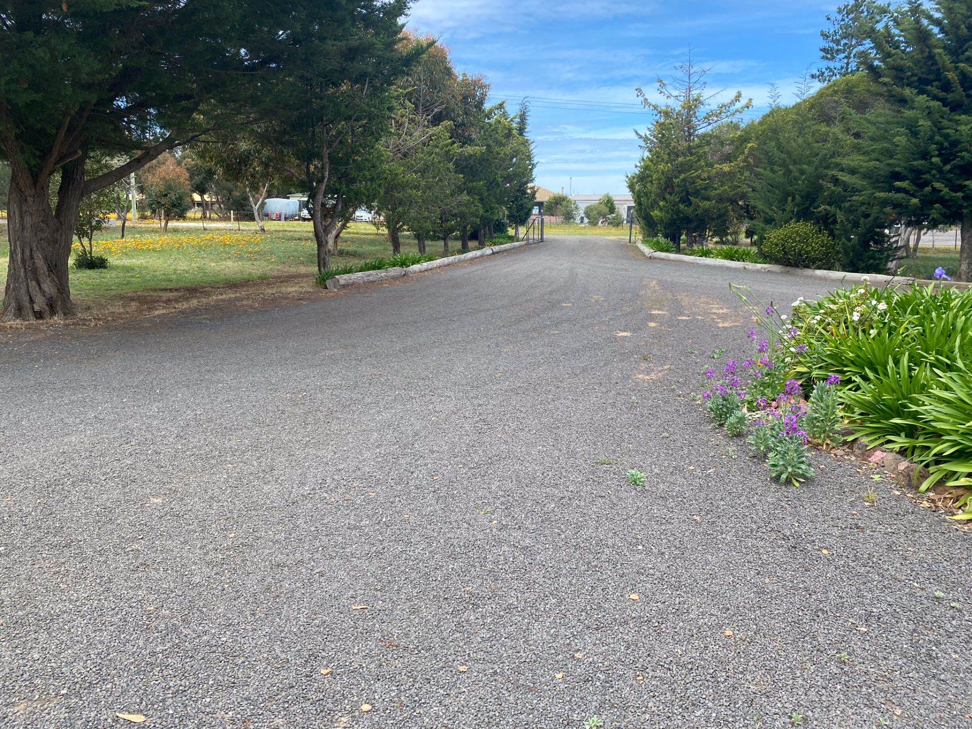 85 Gard Road, MOUNT COTTRELL | Sweeney Estate Agents