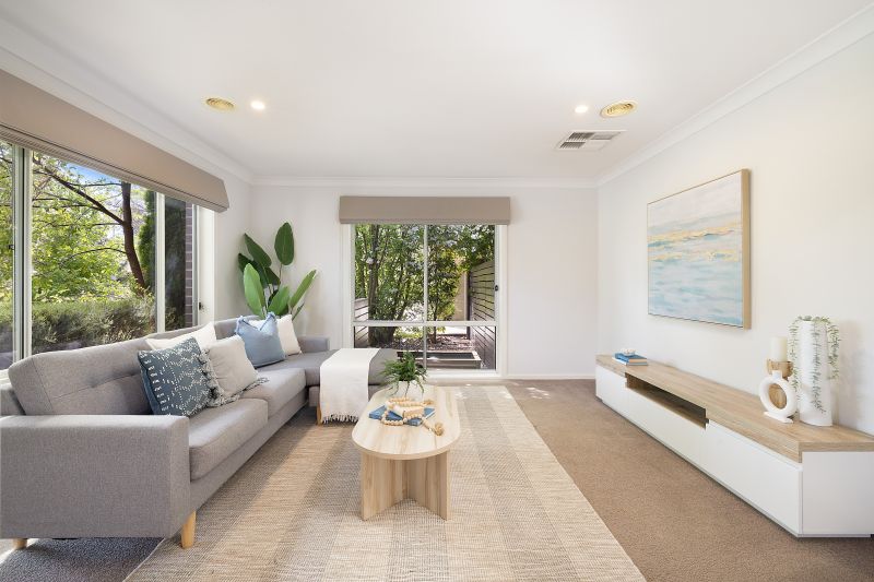 Real Estate For Sale - 16 Gwen Meredith Loop - Franklin , ACT