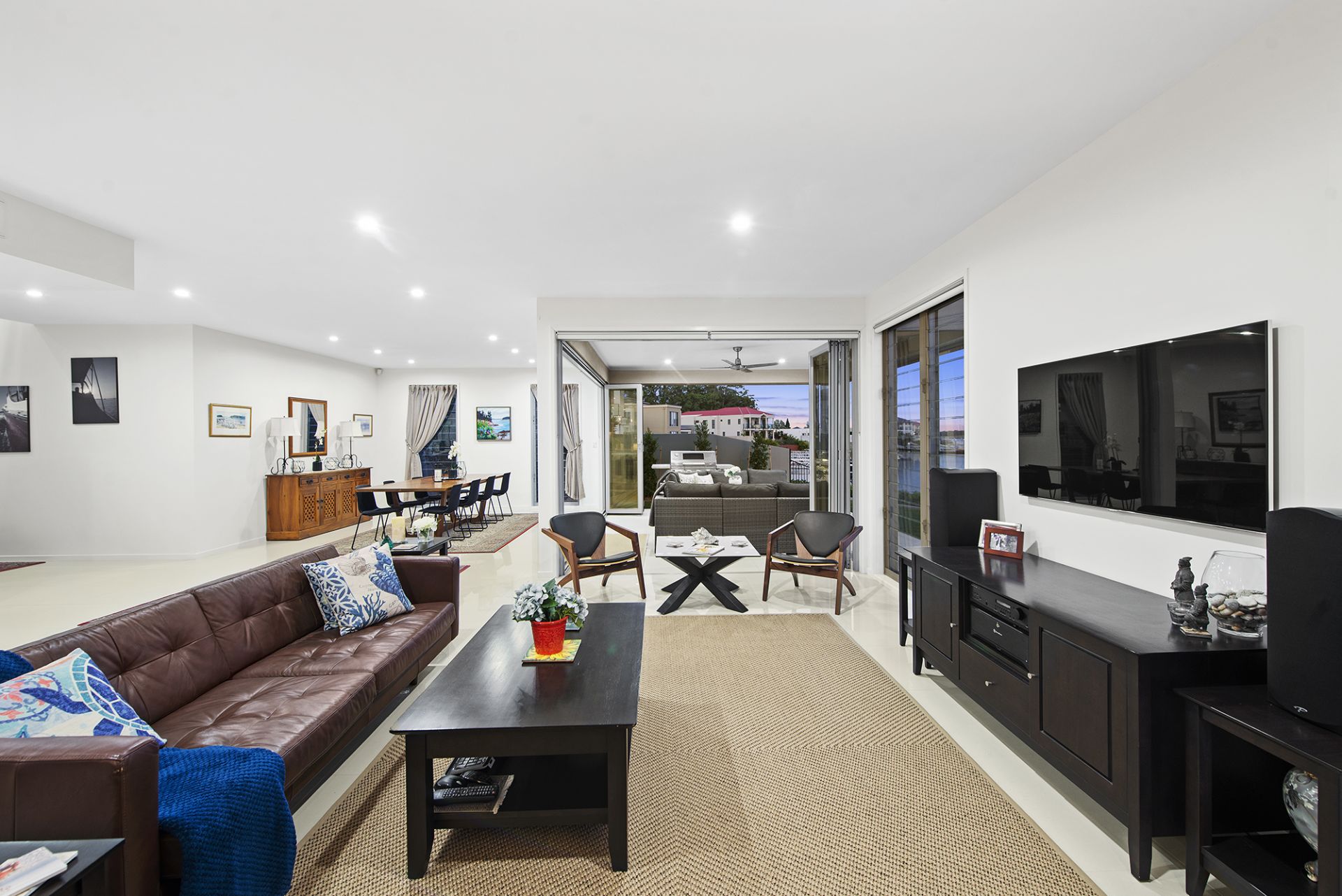 1069 Edgecliff Drive, SANCTUARY COVE | Amir Prestige Group