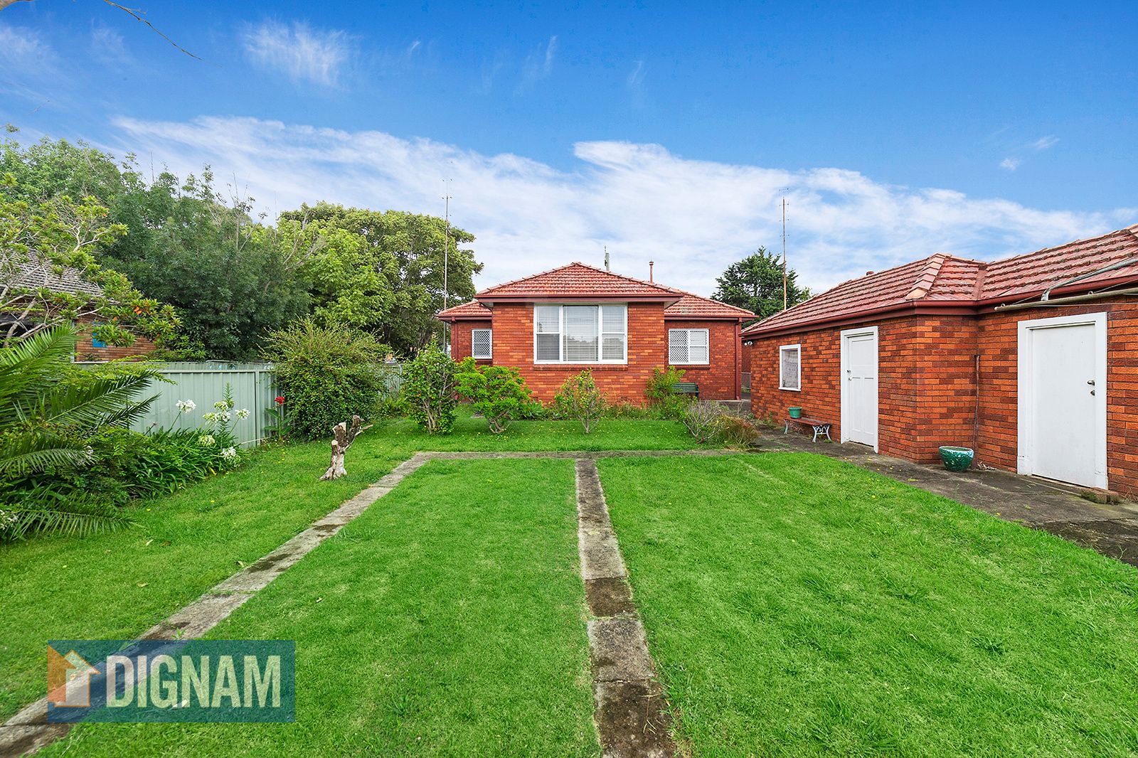 Sold property: $820000 for 27 Foley Street - Gwynneville , NSW 2500