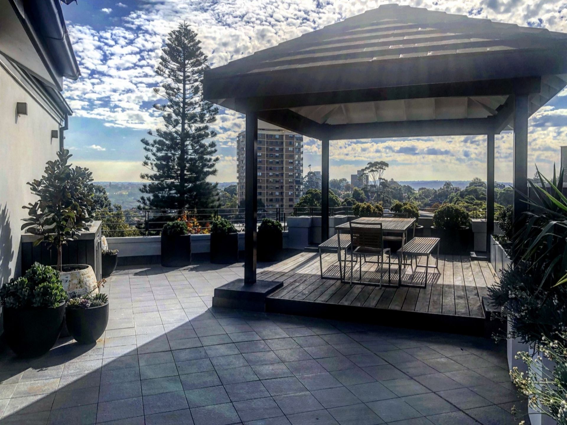 Real Estate For Lease - 208/2 Macpherson Street - Cremorne , NSW