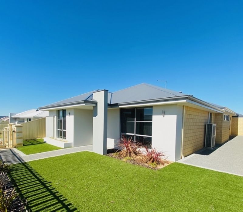 29 Orelia Street, Madora Bay | H.& N. PERRY