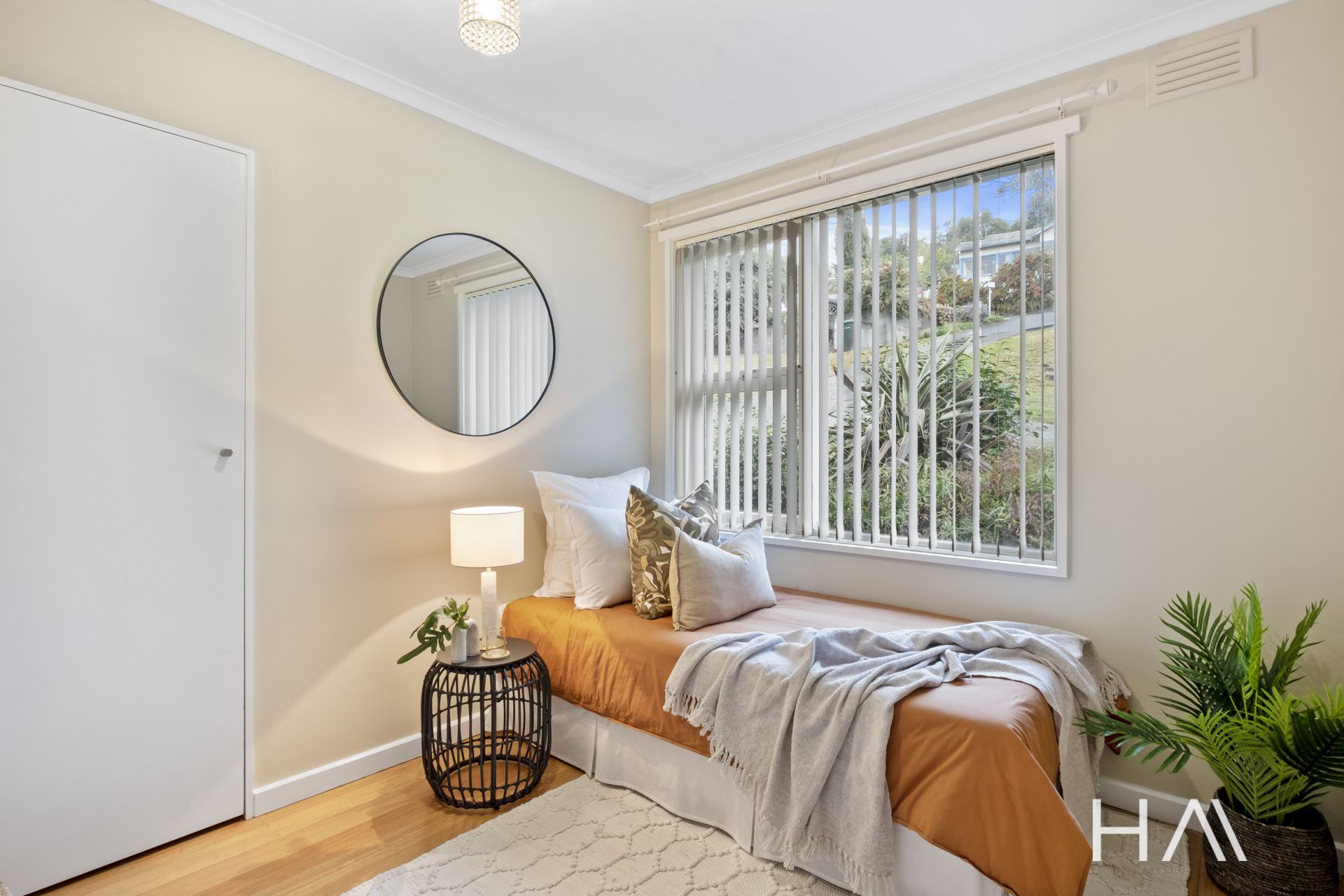 34 Roslyn Avenue, Kingston Beach | Harrison Agents